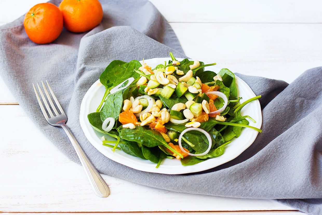 Spinach Salad with Mandarin Vinaigrette Recipe | MyFoodDiary
